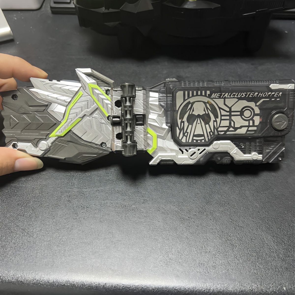 Kamen Rider Zero One | Dx Progrise Key | Serval Tiger Japanese Wolf ...