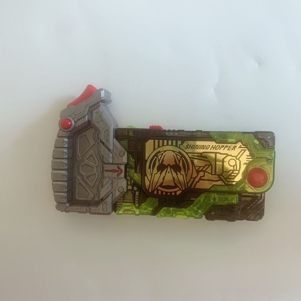 Kamen Rider Zero One | Dx Progrise Key | Serval Tiger Japanese Wolf ...