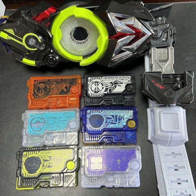 Kamen rider zero one driver | Móc Khóa 01 DX progrise key | Serval ...