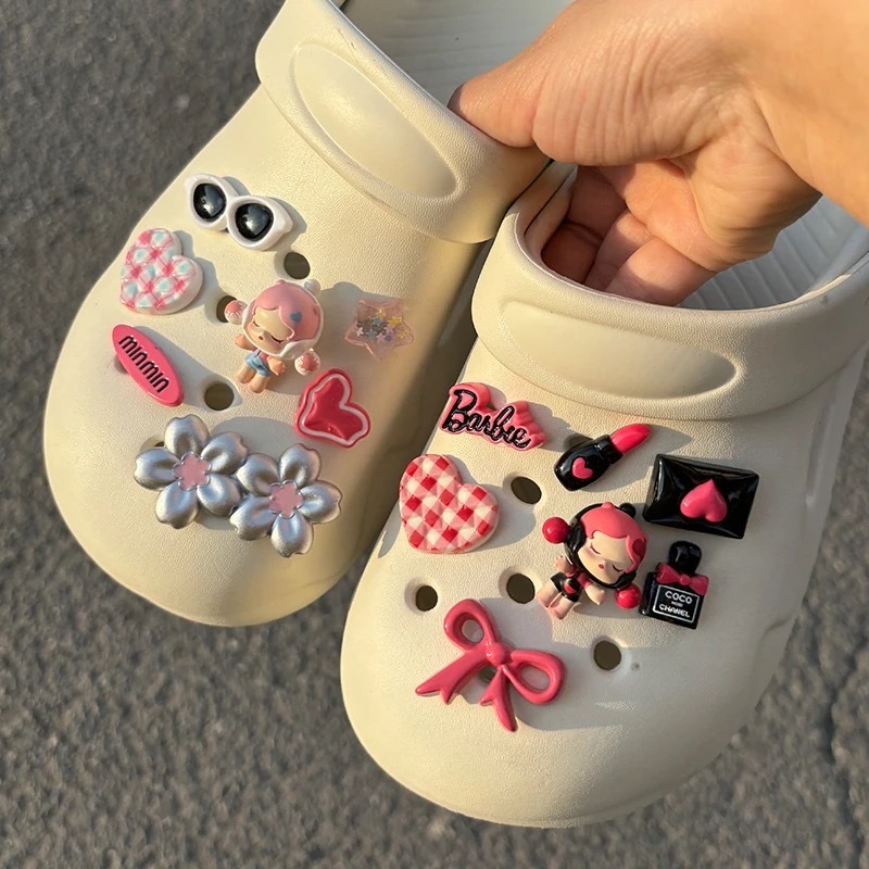 Chính Hãng popmart popbean skullpanda crybaby DIY crocs Giày Lỗ Hoa ...