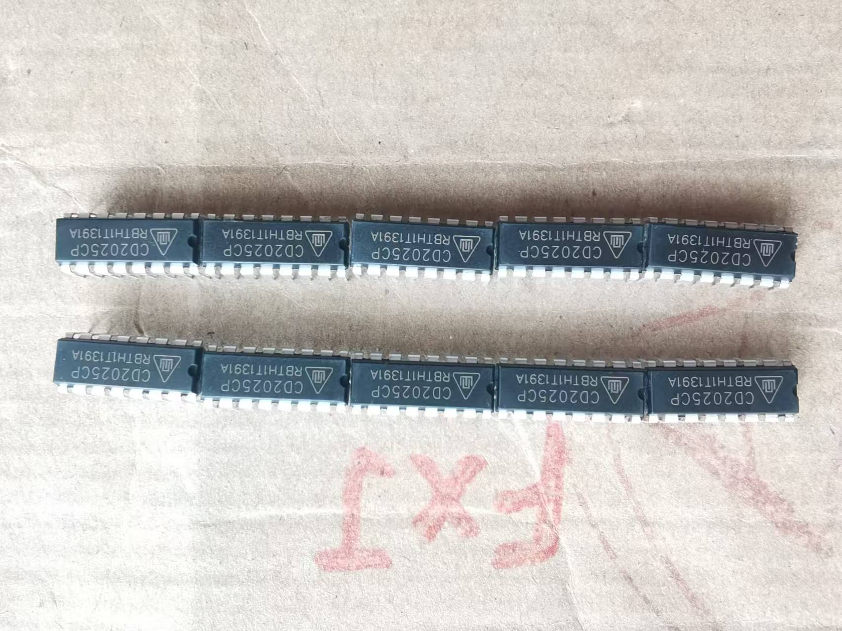 ((10 Cái) CD2025CP Nguyên Bản Mới CD2025 2025CP 2025 Bộ Khuếch Đại Công Suất Kênh Kép DIP-16 ...