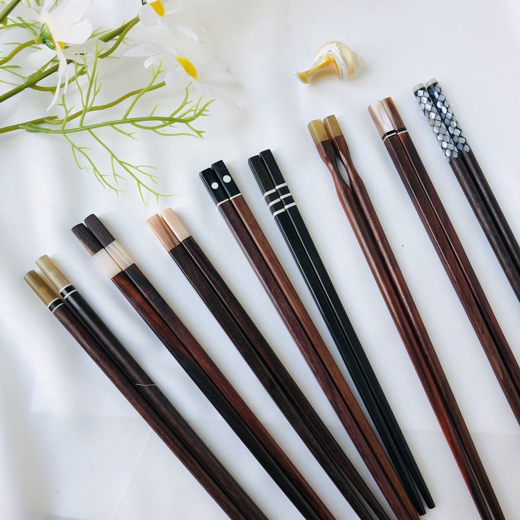 [1 Đôi] Đũa Gỗ Cao Cấp Khảm Trai, Gắn Sừng, Đũa Decor Chụp Ảnh | Shopee ...