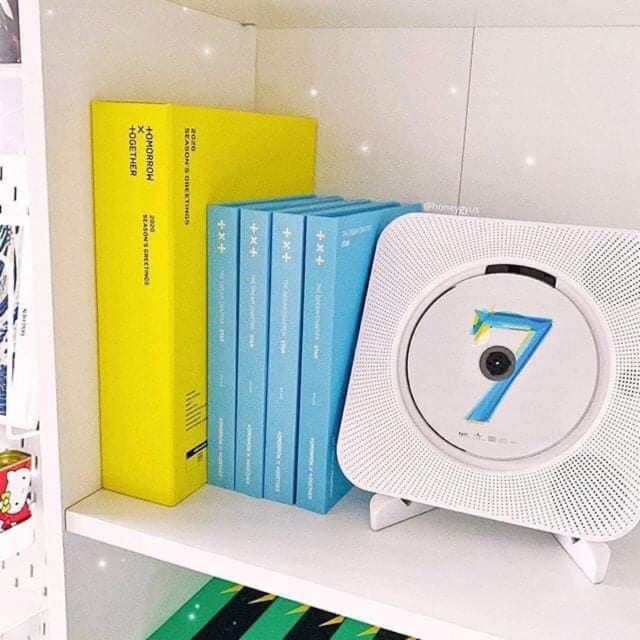 Máy nghe nhạc CD Player Kpop full box hàng chính hãng BTS | Shopee Việt Nam