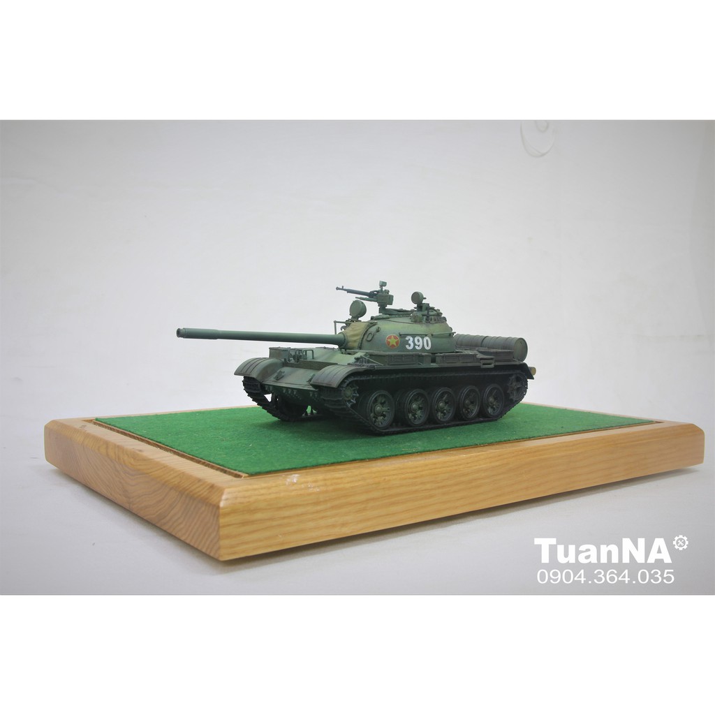 Mô hình xe tank T59 số hiệu 390 lần đầu tiên húc cổng Dinh Độc Lập | Shopee Việt Nam