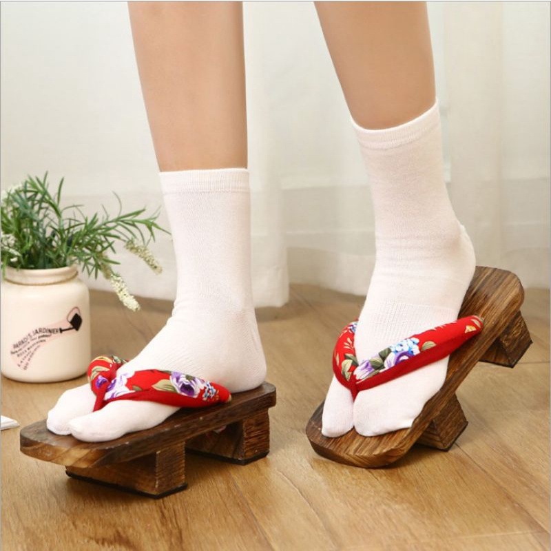 Tất Tabi Để Đi Geta (Guốc Gỗ Nhật Bản) - Tất tabi xẻ ngón đi dép lê cho ...