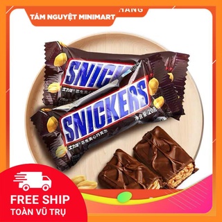 Kẹo Chocolate Snickers Túi 240g | Shopee Việt Nam