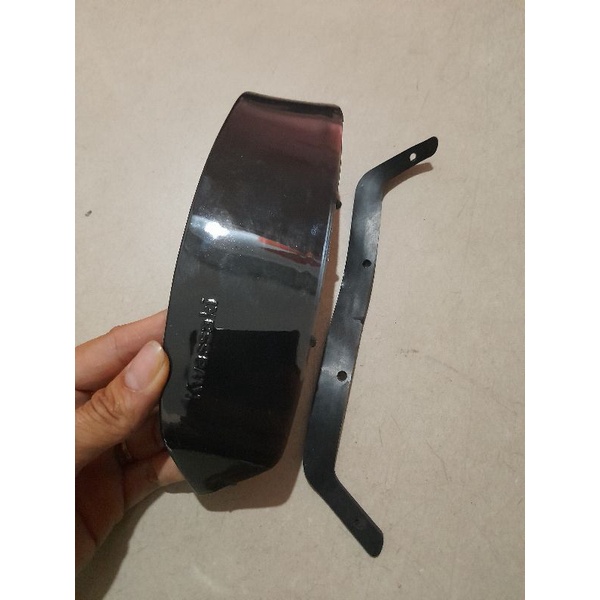 Kính chắn gió xe Max III hay Max Neo 4 chân. | Shopee Việt Nam