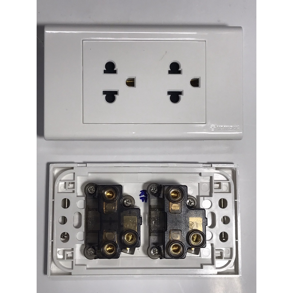 ổ cắm đơn, đôi 3 chấu s18 | Shopee Việt Nam