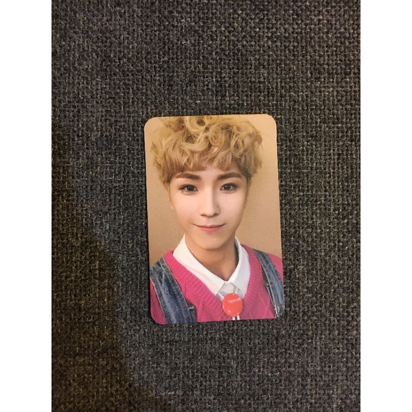 Hình ảnh chính hãng KIM YONG HEE CIX Hello Chapter Ø [Hello, Strange ...