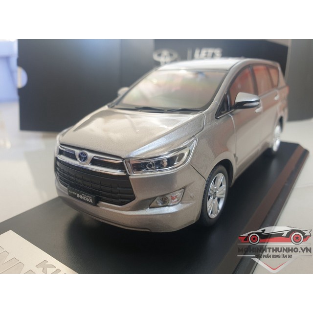 Xe mô hình Toyota Innova, tỉ lệ 1:32, Dealer | Shopee Việt Nam