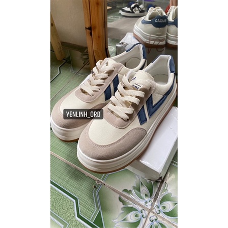GIÀY THỂ THAO KIỂU DÁNG BASIC HÀN QUỐC | Shopee Việt Nam