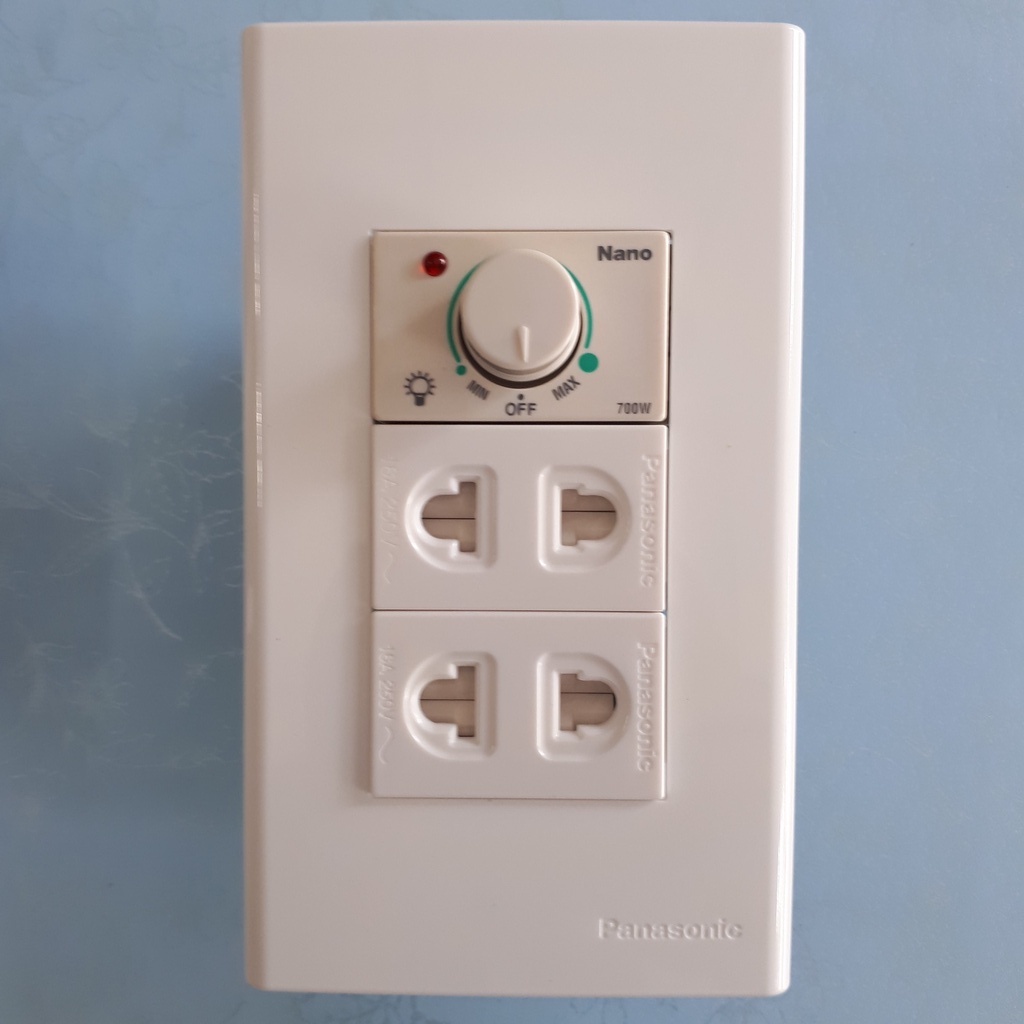 Combo Mặt nạ 3 lỗ WEV68030SW gồm công tắc điều chỉnh độ sáng đèn 700W ...