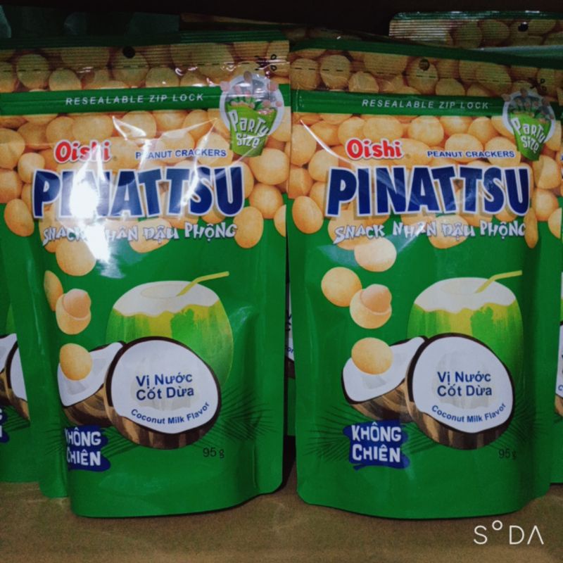 Snack nhân đậu phộng vị nước cốt dừa Pinattsu Oishi gói 85g | Shopee ...