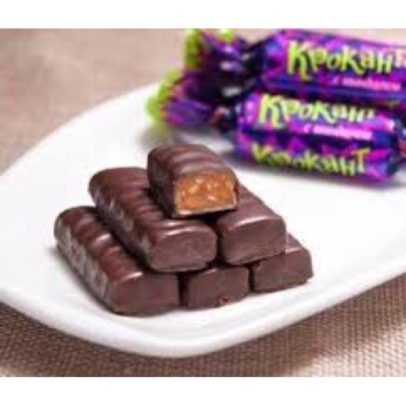 KẸO SOCOLA HẠNH NHÂN NGA (500gram) | Shopee Việt Nam