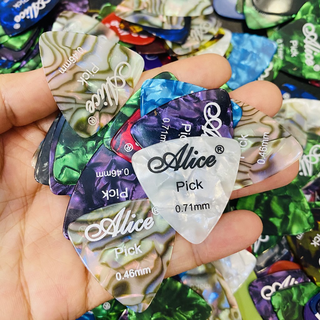 HỘP 100 CÁI PHÍM GÃY ĐÀN ALICE TAM GIÁC CAO CẤP | Shopee Việt Nam