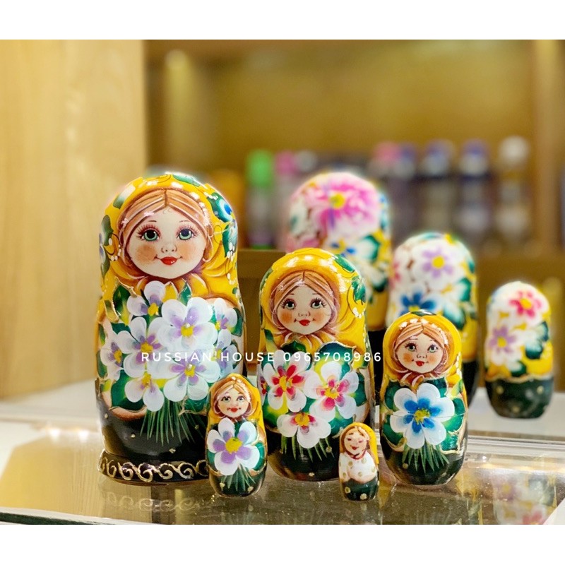 Búp bê Matryoshka Nga ôm hoa/15cm | Shopee Việt Nam