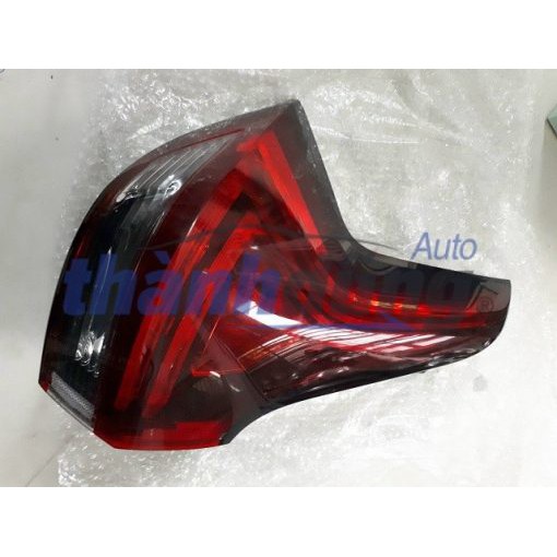 ĐÈN HẬU MIẾNG NGOÀI MITSUBISHI XPANDER- 8330B095 | Shopee Việt Nam