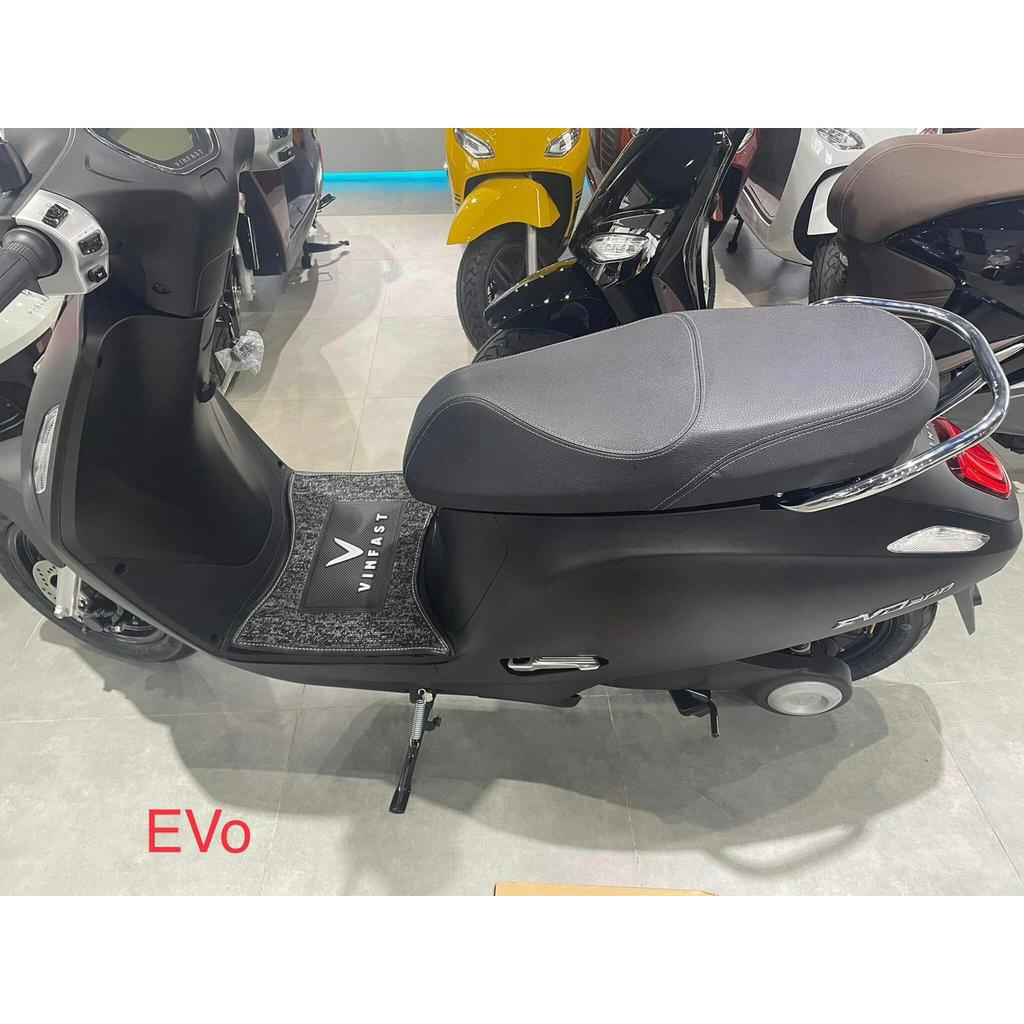 Thảm lót chân xe máy điện Vinfat Evo, Evo-200 | Shopee Việt Nam