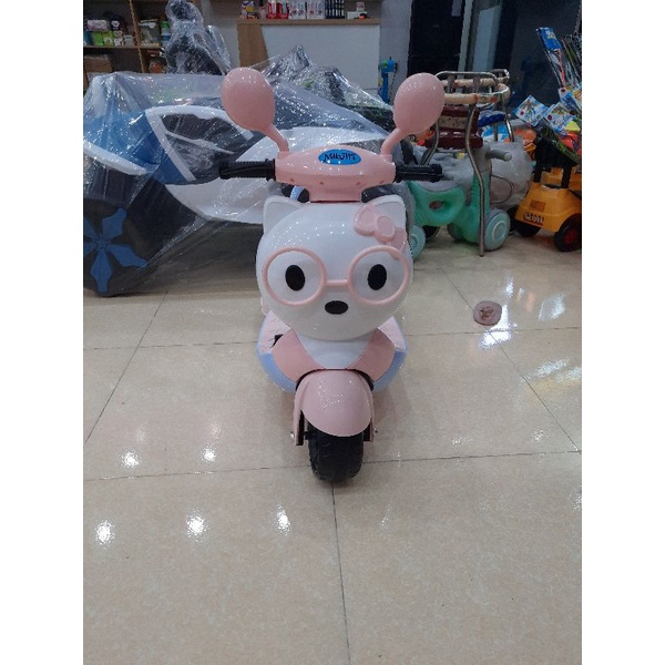 Xe máy điện Hello Kitty | Shopee Việt Nam