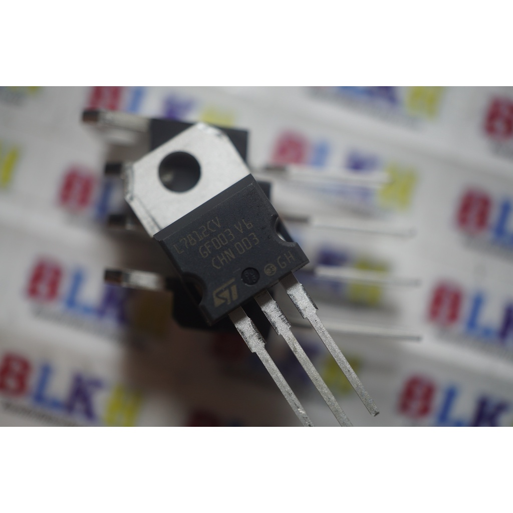 5 IC nguồn L7812CV 7812 78L12 TO-220 chính hãng ST | Shopee Việt Nam