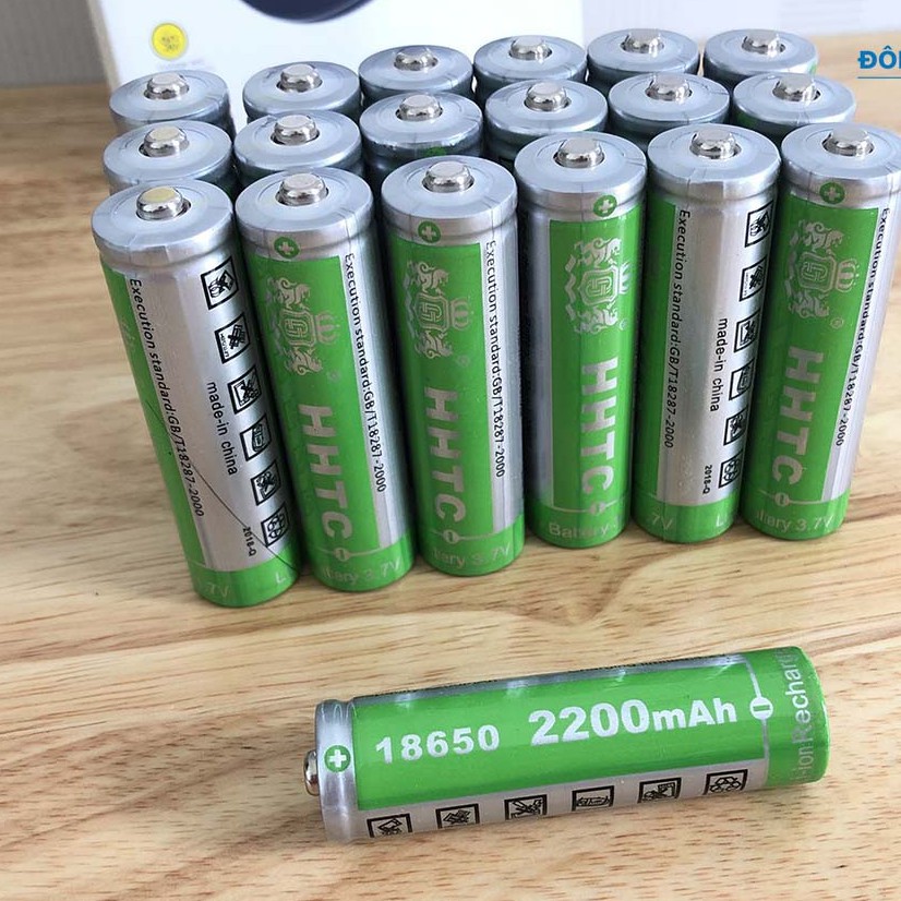 Pin + Sạc 18650 4.2V 2200mAh - 4400mah Lithium-ion ( loại đầu lồi cực ...