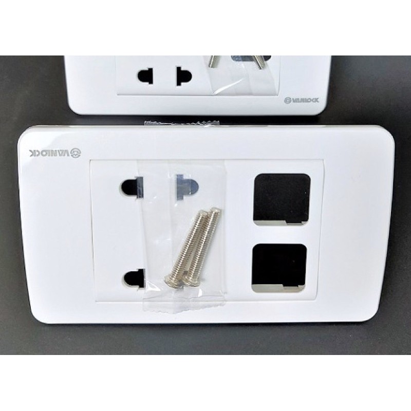 2 ổ cắm 2 chấu + 1,2 lỗ S18A sino | Shopee Việt Nam