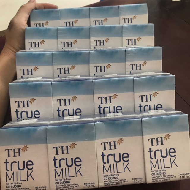 Vỉ sữa tươi TH True Milk 110ml x4 hộp | Shopee Việt Nam