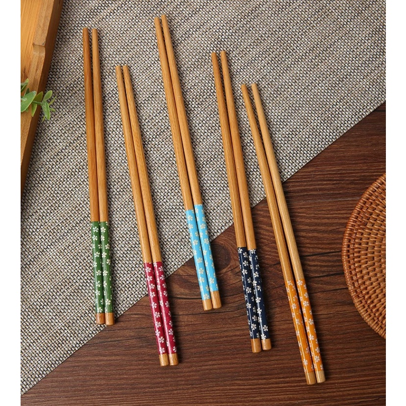 Đôi đũa gỗ tre họa tiết hoa siêu đẹp,đũa ăn cơm gỗ Đ08 | Shopee Việt Nam