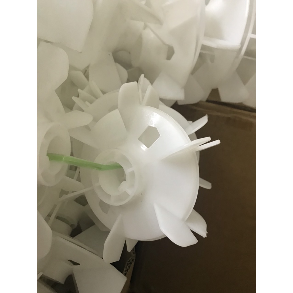 Cánh quạt lỗ trục 28mm Y112-4.6.8; Y112-2;Y2-100;Y2-112-4.6.8 | Shopee ...