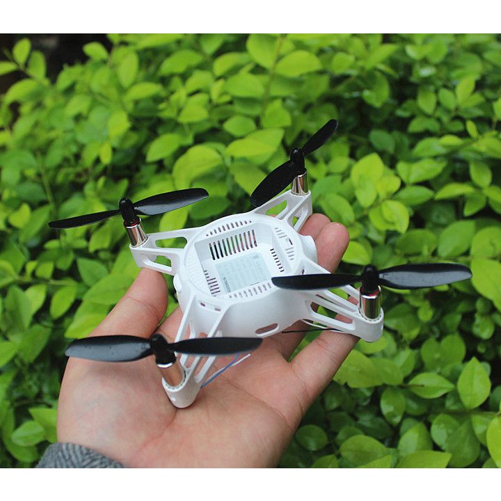 Khung máy bay drone với 4 động cơ 8520 ( đã bao gồm cánh máy bay kèm ...