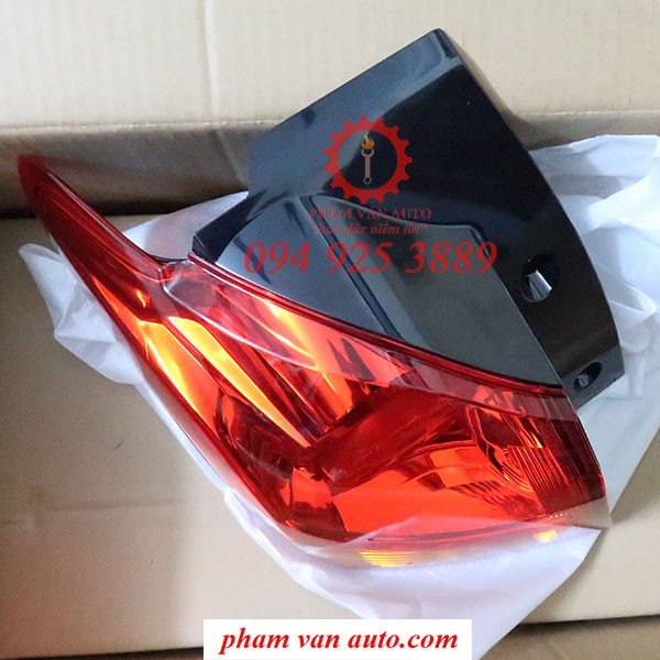 Đèn hậu Mitsubishi Outlander CHÍNH HÃNG mã 8330A843 miếng ngoài Phạm ...