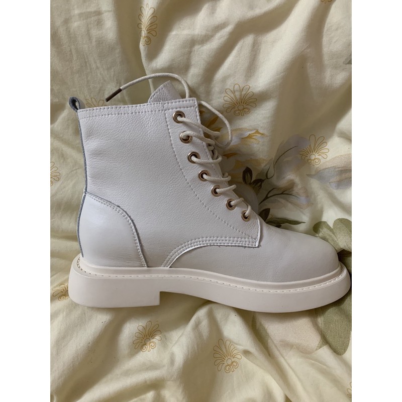 Boot da trắng | Shopee Việt Nam