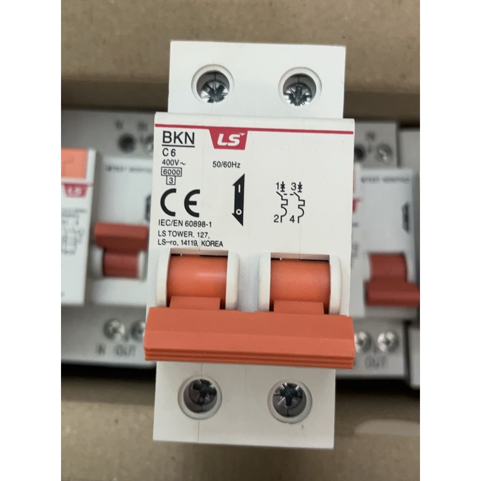 Cầu dao BKN 2P 6A - Aptomat LS MCB 2P 6A 6kA | Shopee Việt Nam