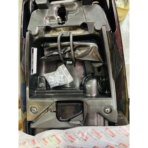 Hộp đồ nghề Spark 135Fi, Exciter 4s chính hãng Yamaha Thailand | Shopee ...