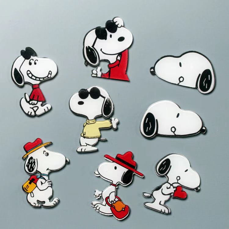Trâm Cài Áo Hình Chú Chó Snoopy Dễ Thương | Shopee Việt Nam