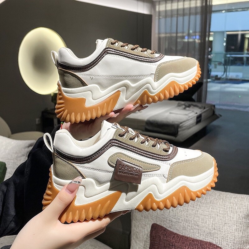 Giày thể thao nữ đế độn phối màu gắn Mác SUP | Shopee Việt Nam