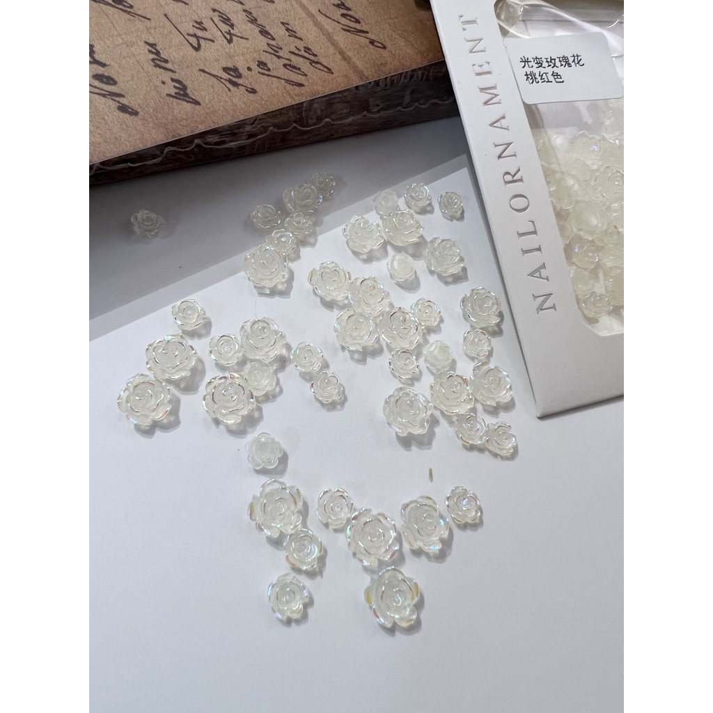 Sét charm hoa hồng trắng ánh ngọc trai | Shopee Việt Nam