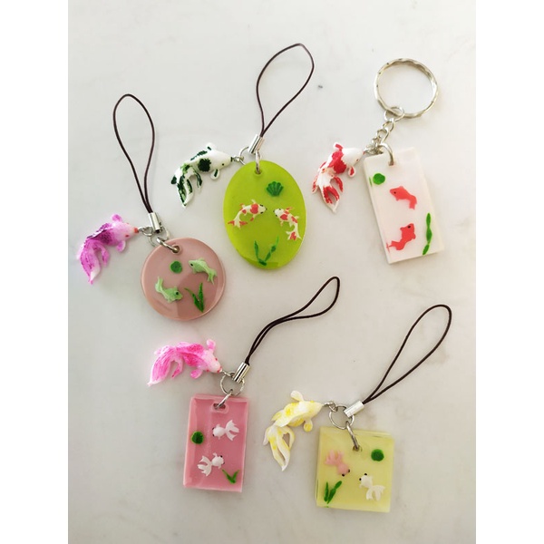 Móc khóa resin handmade | Shopee Việt Nam