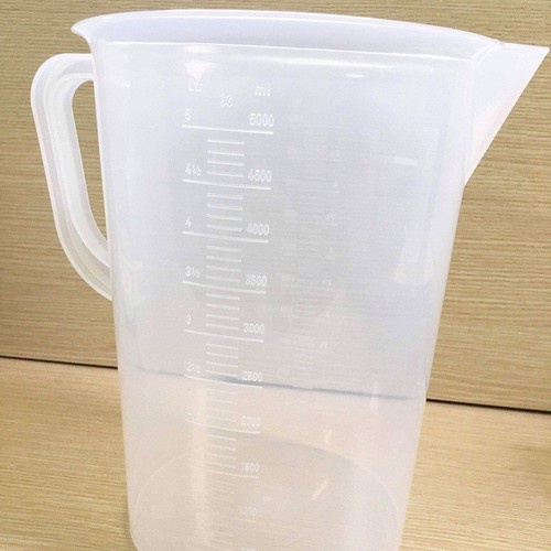 Ca nhựa 5L có vạch chia | Shopee Việt Nam