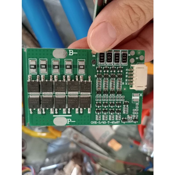 Mạch BMS 12,8v_40A,dòng xả tức thời 250a, thiết kế cho khởi động ô tô ...
