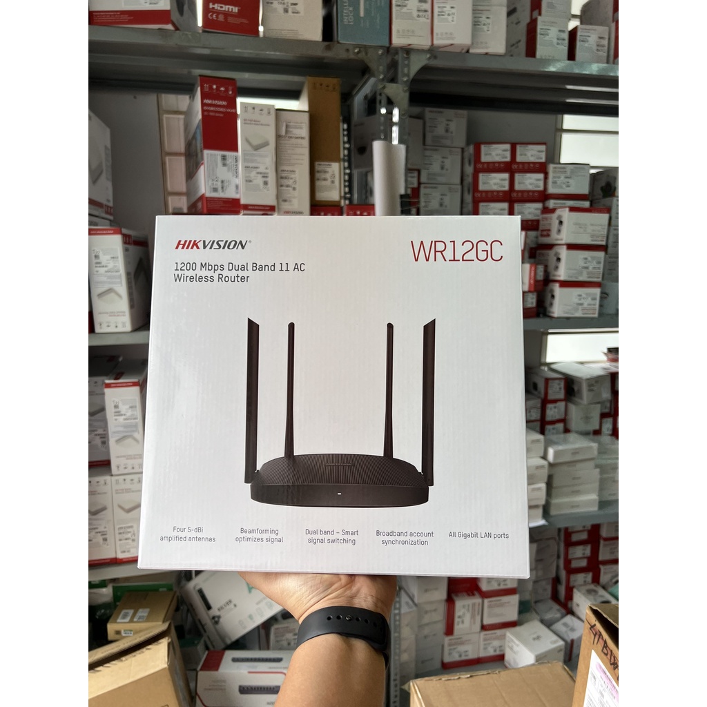 Bộ phát wifi Hikvision 4 râu DS-3WR12C và DS-3WR12GC băng tần kép tốc ...