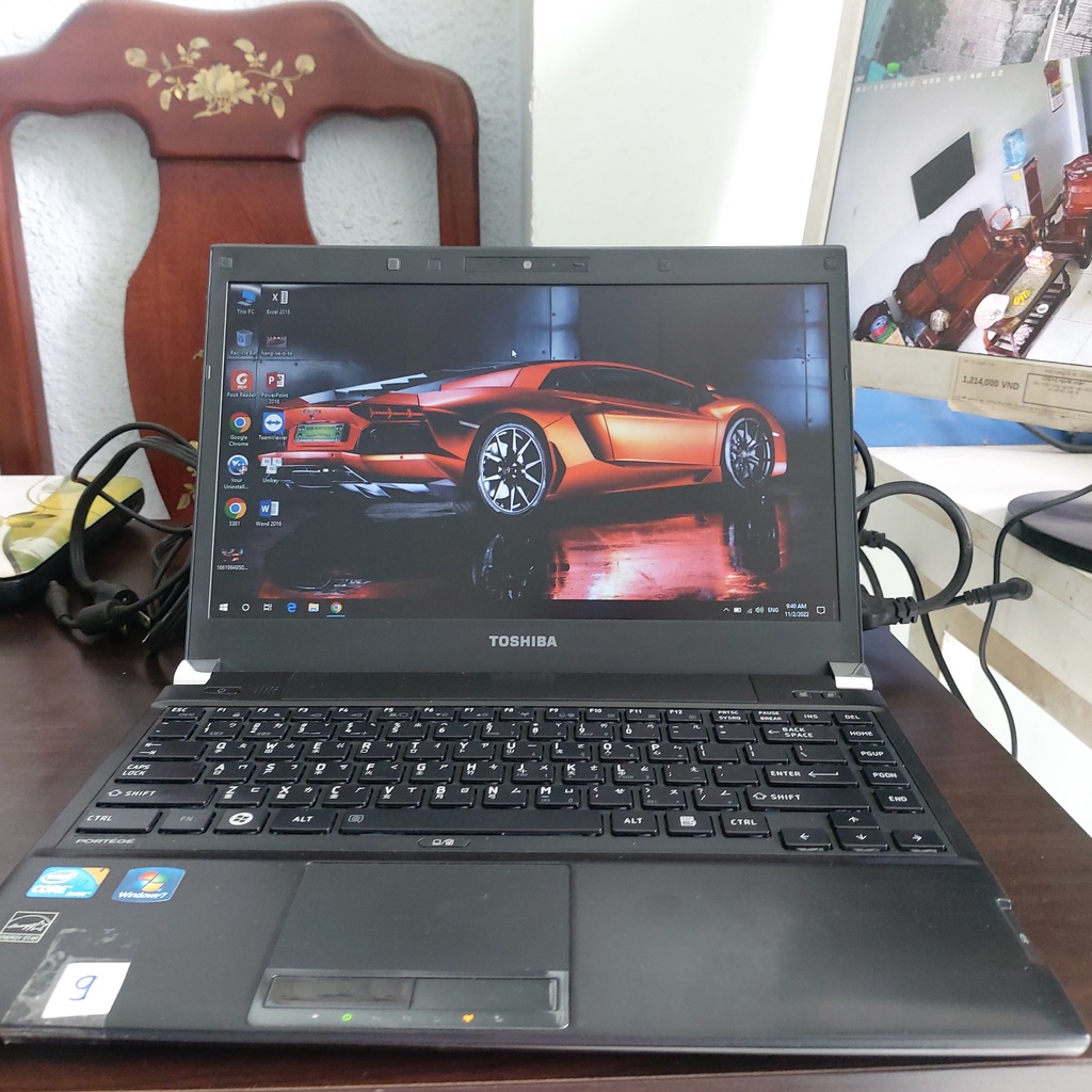 Laptop đẹp 90% Máy To-si-ba core i3 ram 4G ổ cứng ssd 128Gb windows 10 ...