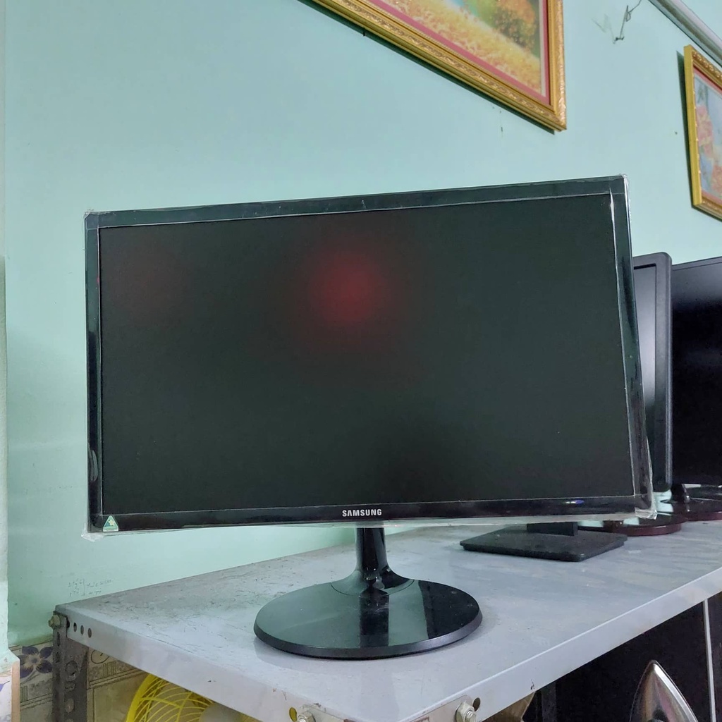 Màn hình máy tính cũ 17in 19in đẹp | Shopee Việt Nam
