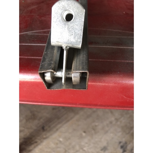 Máng treo cửa lùa sắt U ray 3x4 u treo mái xếp máng treo mái bạt xếp ...