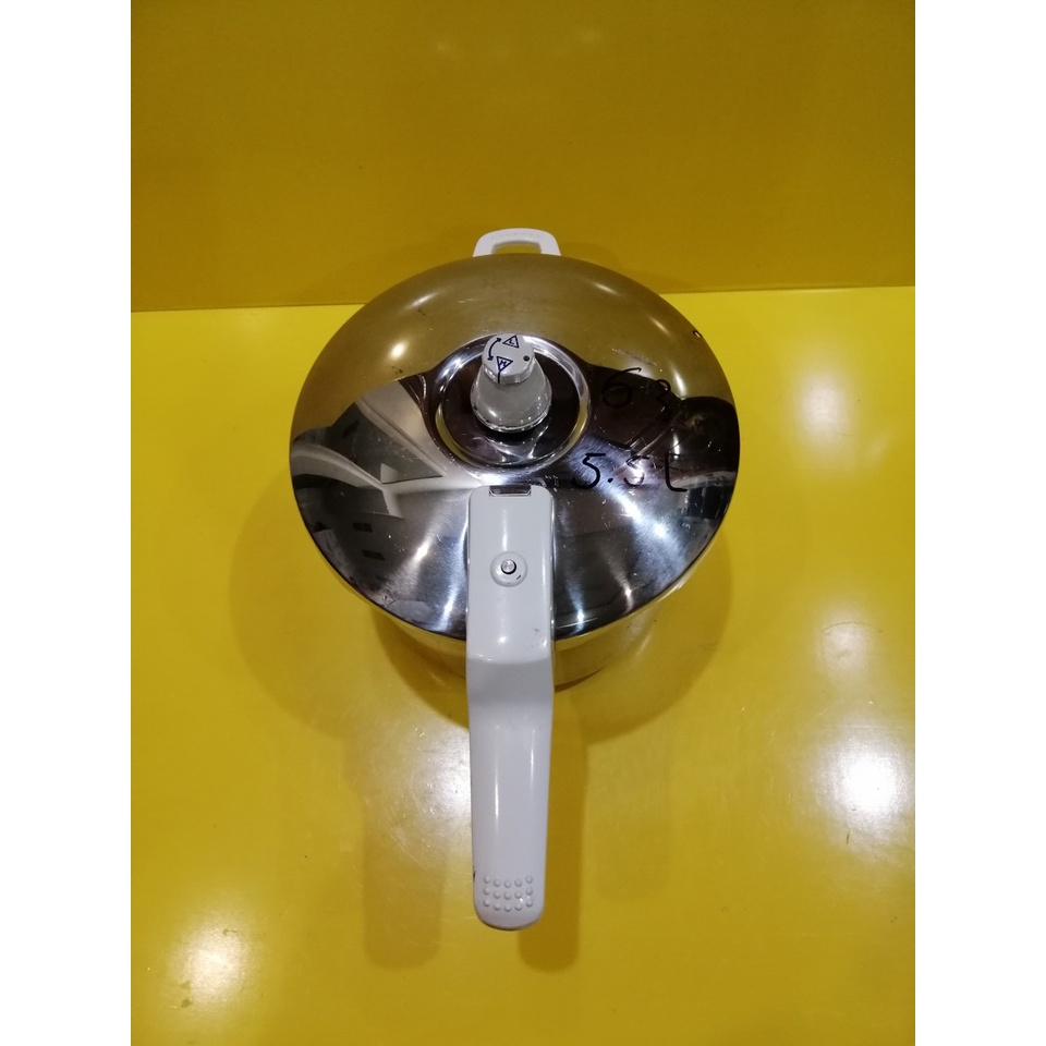 Nồi áp suất nội địa Nhật Asahi 5.5L (mã 63), Dùng được bếp từ | Shopee ...