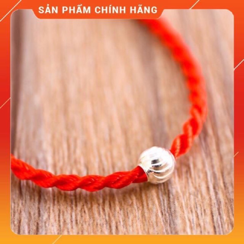 Vòng tay chỉ đỏ mix bi bạc | Shopee Việt Nam