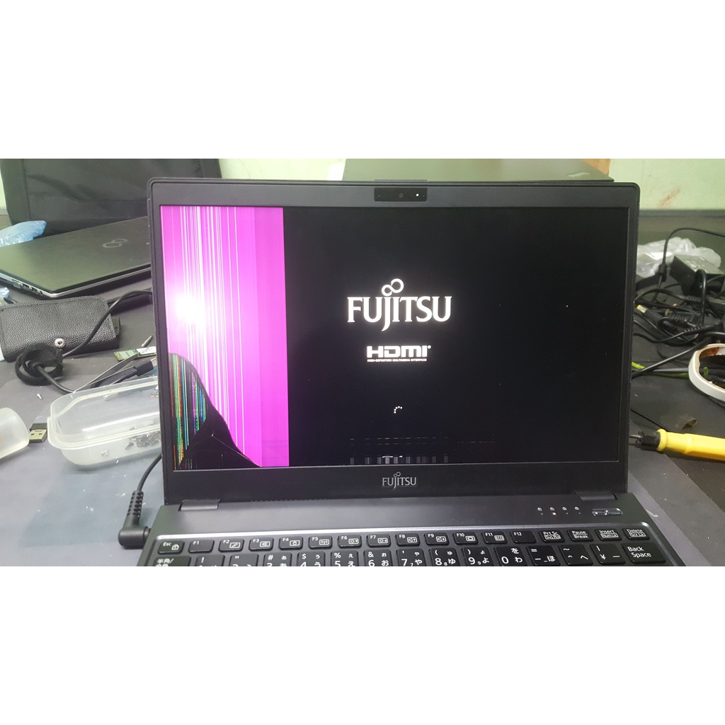 Xác Fujitsu LIFEBOOK U937/R Core i5-7300U/RAM 4GB /SSD 256GB / 13,3 ...