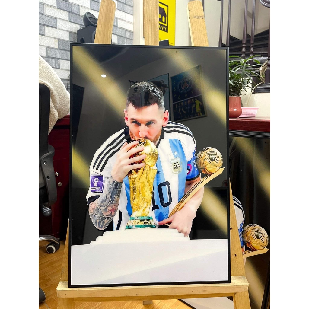 Tranh tráng gương 3d treo tường cầu thủ bóng đá Lionel Messi vô địch ...