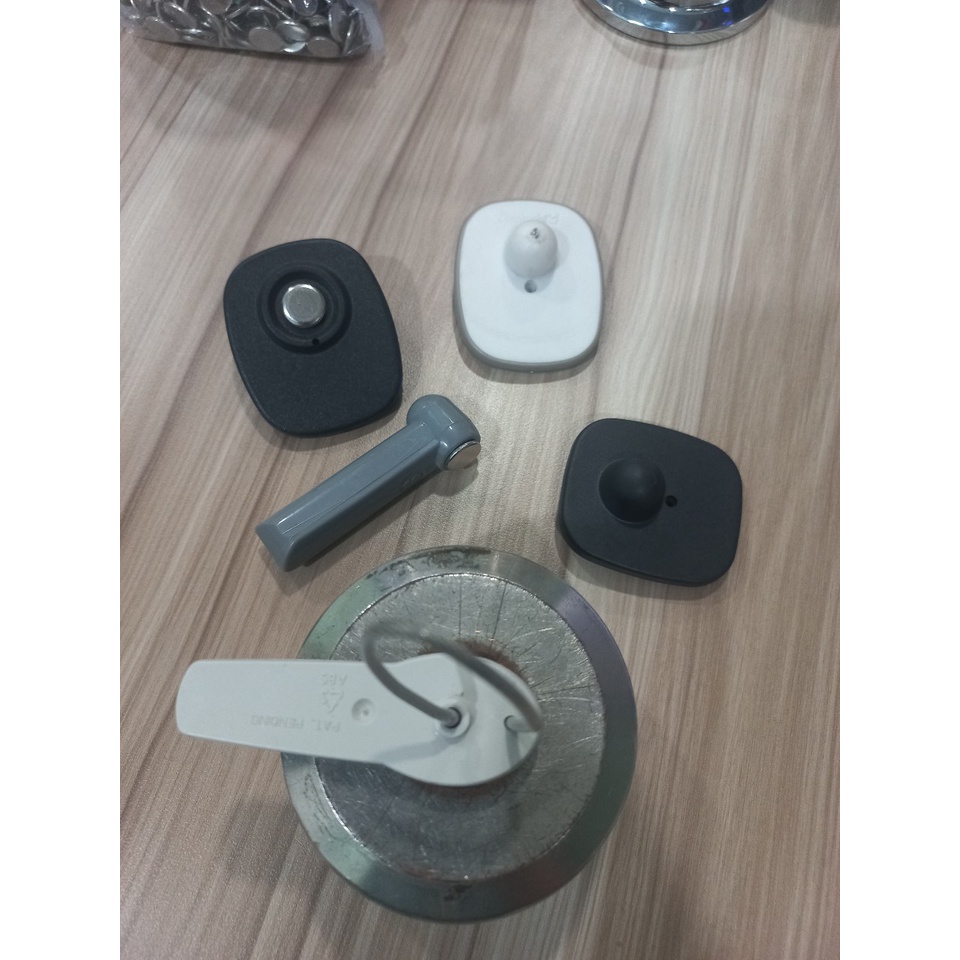 Bộ siêu gỡ chip từ cứng đã sử dụng, Hiệu Checkpoint made USA , gỡ hầu ...