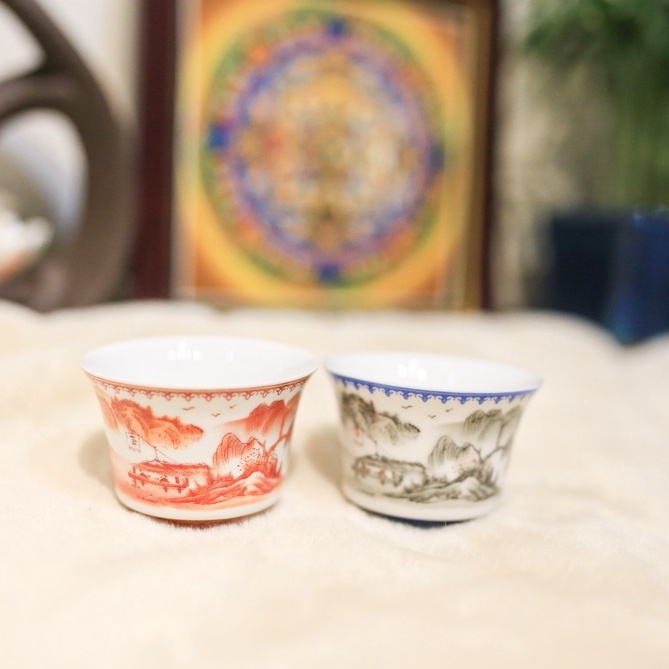 Chén trà vẽ tay hoạ tiết phong cảnh thuỷ mặc. | Shopee Việt Nam